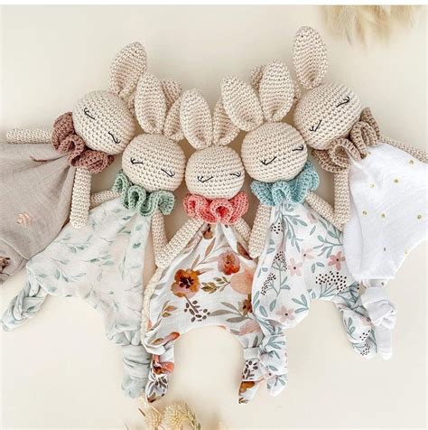Https Fiyonka Tr Crochet Doll Tutorial Crochet Crafts Crochet