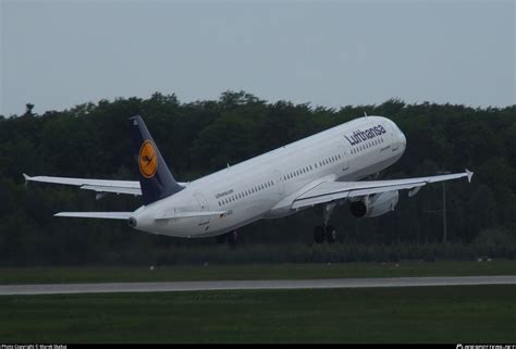 D AIDL Lufthansa Airbus A321 231 Photo By Marek Skakuj ID 277037