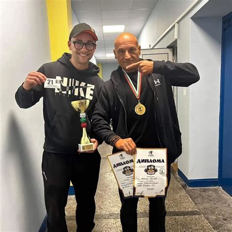 Nikolay Vasilev On Linkedin Нека ви представя първия треньор Няма да