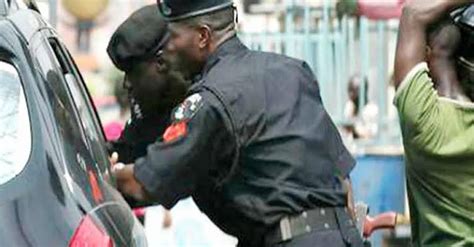Lagos Badagry Expressway Police Customs Others Approve 4 Checkpoints