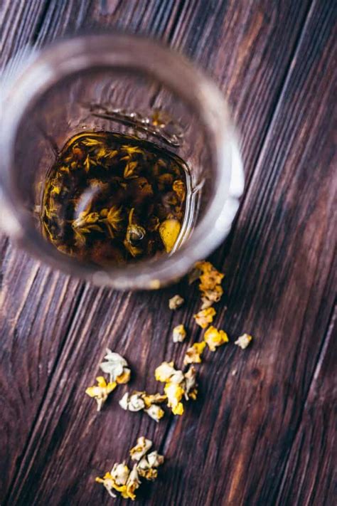 How To Make Garlic Mullein Oil • Schisandra And Bergamot