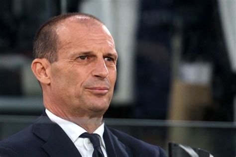 Juventus Lista Nera Di Allegri Caccia 6 Giocatori