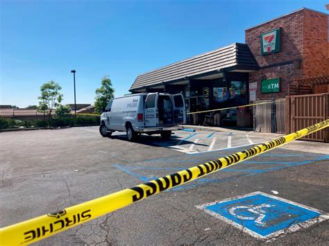 7 Eleven Shootings Two Dead And Multiple Injured After Gunfire Erupts