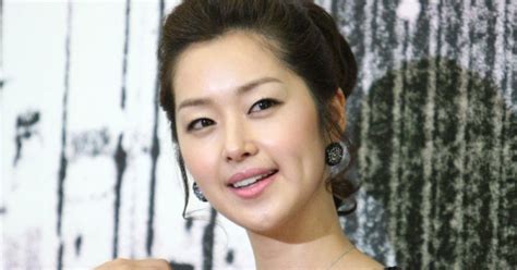 일본인 배우 유민 유부녀 됐다 한국팬 덕분에 행복한 20대