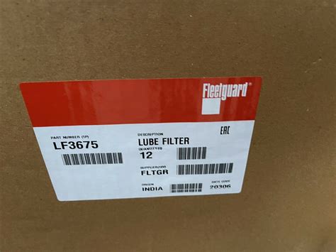 Case Of 12 New Genuine Fleetguard Oil Filter Pn Lf3675 Mega M