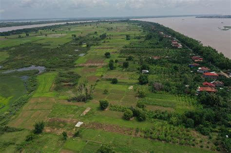 «ធនាគារសំរាម ជួយឱ្យបរិស្ថានកោះទ្រង់ ខេត្តក្រចេះ ស្អាត ទាក់ទាញទេសចរ