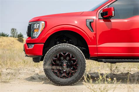 Fuel® D787 Assault Wheels Matte Black With Red Milled Accents Rims