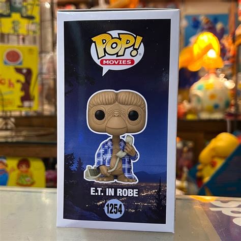 Funko POP E T in Robe アメリカントイと雑貨のRPM ビンテージトイキャラクター雑貨店頭販売と通販