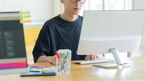 事業を始めるなら「個人事業主」か「会社設立」か迷ったときの5大比較ポイント【司法書士が解説】 ゴールドオンライン