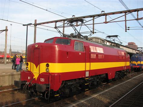 EETC 1251 Amersfoort | EETC 1251. Former NS 1200 engine. Sti… | Flickr