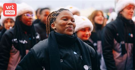 De Warmste Week Zuid Afrikaans Koor Brengt Shosholoza Live Aan Het Warmste Huis VRT MAX