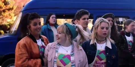 Derry Girls Se2 Ep01 Across The Barricade Hd Watch Hd Deutsch