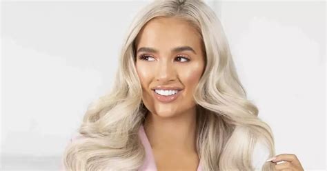 Beauty Molly Maes Hair Curling Kit That Gives Bouncy Waves Is On