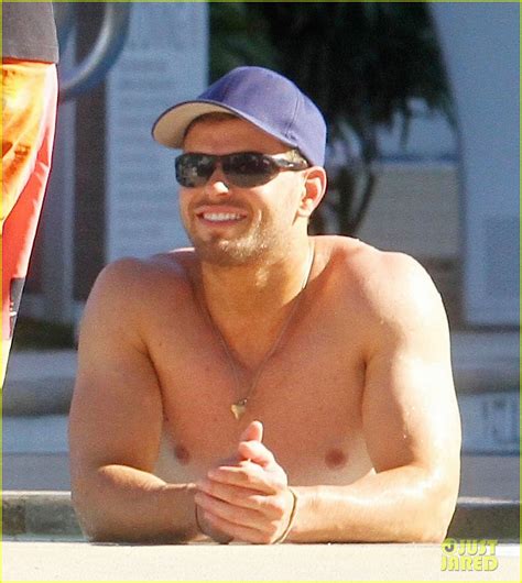 Full Sized Photo Of Kellan Lutz Shirtless Miami 03 Photo 2770902