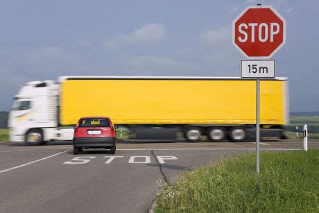 Abnormal Load Stock Pictures Editorial Images And Stock Photos Shutterstock