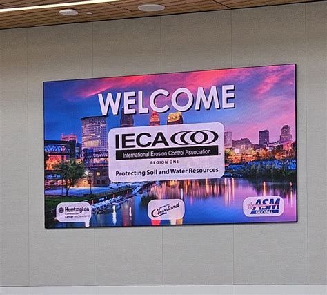 Thelandforlife Sharrona B