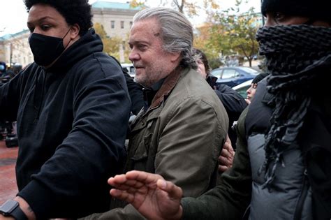 Trump Adviser Bannon Surrenders To Fbi On Capitol Riot Probe Charges