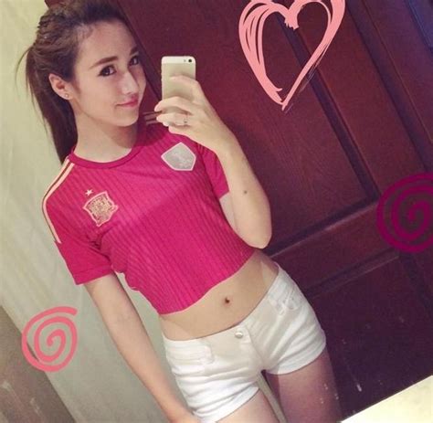 李诗瑶图册360百科