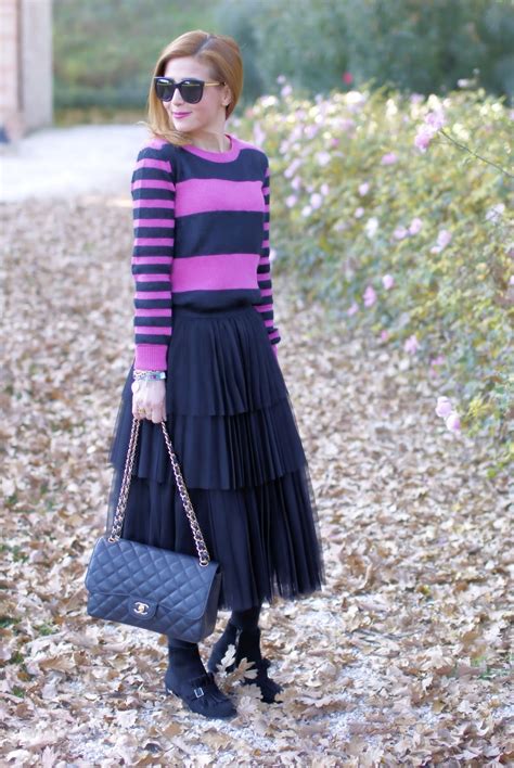 How To Wear A Black Ruffle Tulle Skirt Fashion And Cookies Fashion