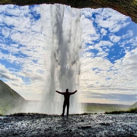 3 Day Tour Jokulsarlon Golden Circle South Coast Glacier Hike
