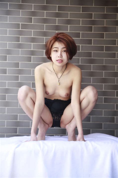 Hit x Hot 国模季小美大尺度人体私拍套图 Page 4 51