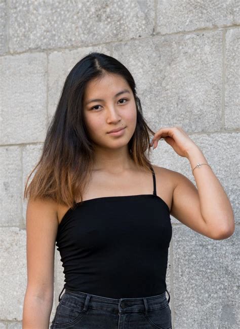 Anna T Folio Montreal