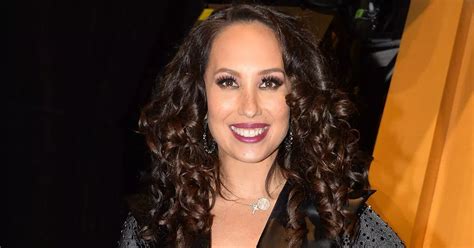 Cheryl Burke Bursts Into Tears As She Reveals She S Leaving Dancing