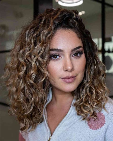 63 Gorgeously Curled Hairstyles You Have To See Before You Curl Your