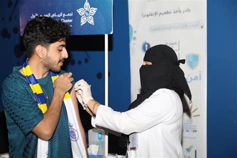 جريدة الرياض “سعود الطبية” تحصّن أكثر من 30 ألف مستفيد ضد الإنفلونزا