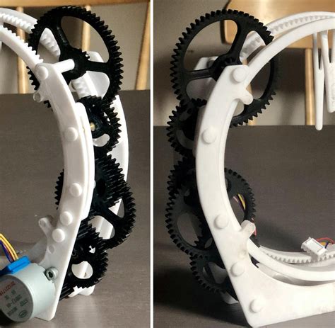 Hubless DIY Hollow Clock Uses Rotating Rings And An Arduino Chip To Tell The Time Yanko Design