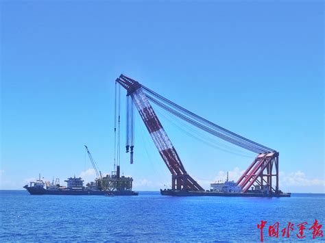 国内首次深水水下植入式嵌岩基础完成施 水运 人民交通网