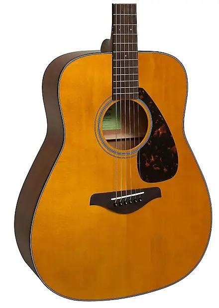 Yamaha fs 800 akustična gitara