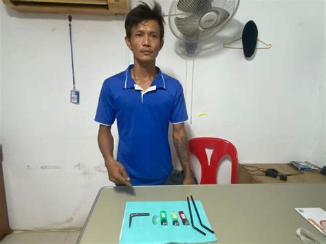 កម្លាំងនគរបាលនៃអធិការដ្ឋានក្រុងប៉ៃលិនចុះល្បាតប្រទះឃើញជនសង្ស័យម្នាក់ឃាត់ខ្លួនឆែកឃើញដែកលួសឆ្កឹះសោ