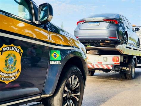 Prf Apreende Carro Furtado Na Br 101 Em Campos Parahybano