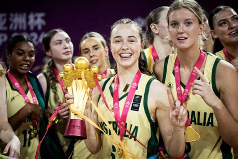 ‘220cm 소녀도 마음은 여렸다 42점 넣은 짱쯔위 호주와 결승전 패한 뒤 아쉬운 눈물 Osen