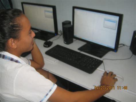 USO DE LA TECNOLOGIA EN LA ENSEÑANZA DE LA MATEMATICA Proyecto Uso de