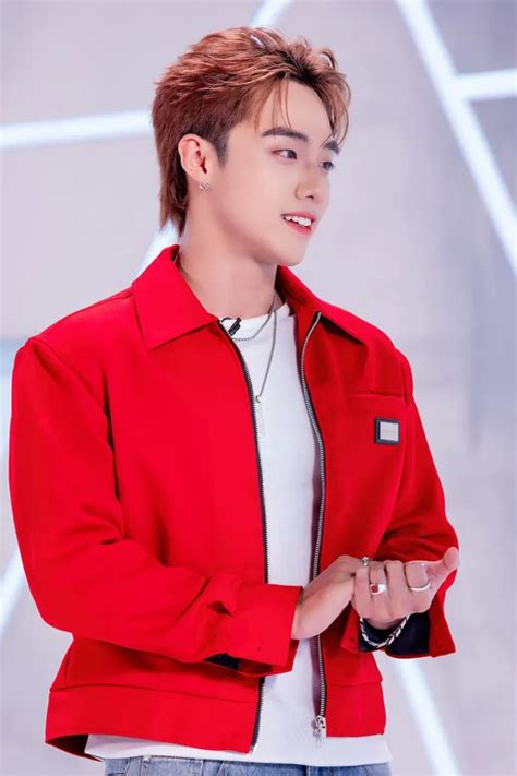 H I Ng Doo V Nh Ng Kho Nh Kh C N T Ng Qua Nh