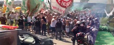 Torcedores Do Palmeiras Fazem Festa Antes De Embarque Para O RJ Assista Jovem Pan