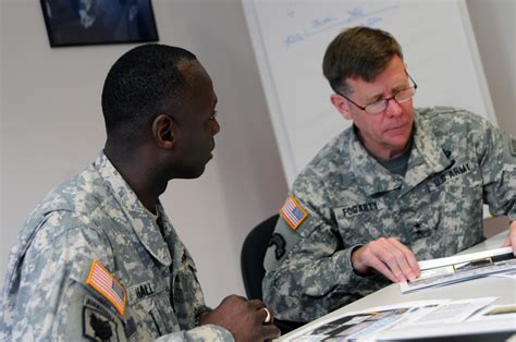 Us Army Cyber Center Of Excellence Commander Talks Cyber With German