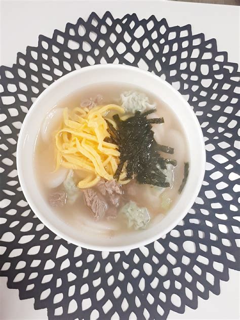 소고기물만두떡국
