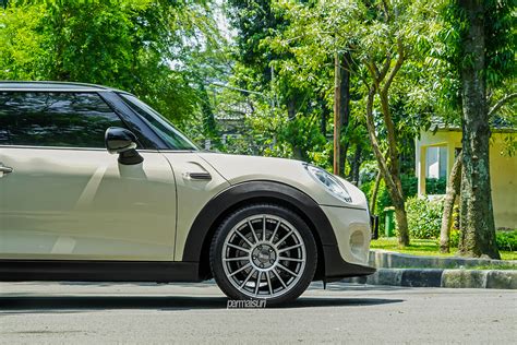 Permaisuri Oz Racing Superturismo Lm Mini Cooper F56