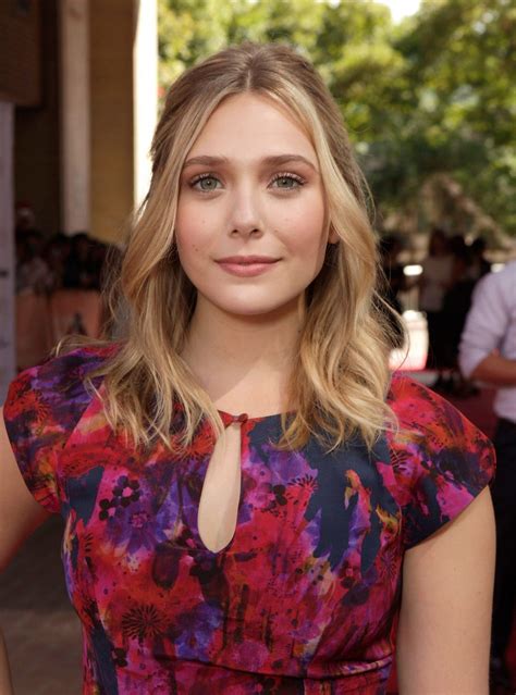 Elizabeth Olsens Most Beautiful Looks Page 6 Erofound