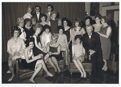 Hairdressing Contest Vintage Beauty Salon Hair Curlers Big Hair