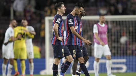 Xavi Beralasan Barcelona Gugur Di Liga Champions Karena Berada Di Grup