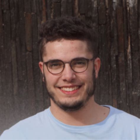 Rui BrandÃo Graduation In Design And Multimedia University Of