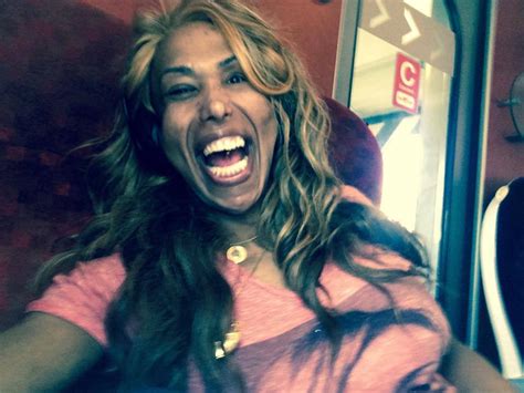 Suzana Holmes Three Legged Ts Photo Ashemaletube Com