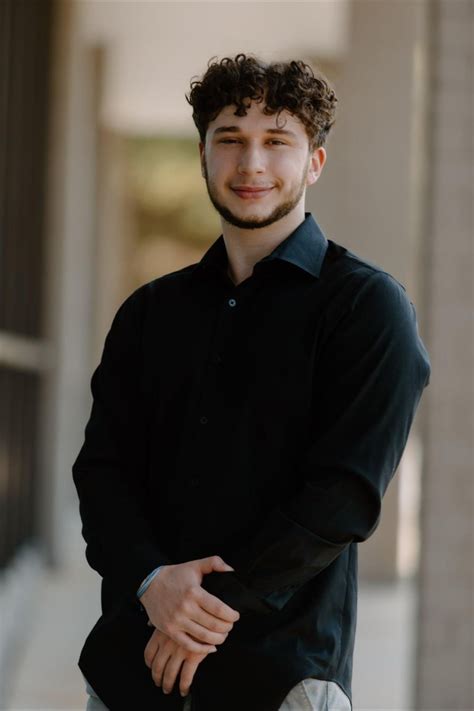 🌟 Meet The Team 🌟 Meet Benjamin Goldman Ben Was Born In Kentucky But