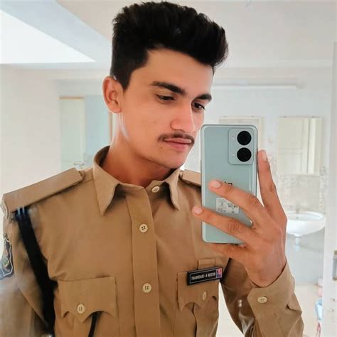 Hítesh Çhàúdhàry Hitesh Chaudhary Cop On Threads