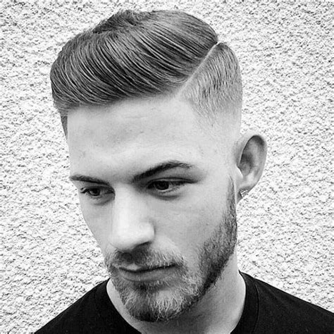 Poyzunivy Style Undercut Short Quiff Hairstyle