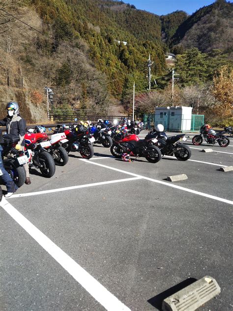 奥多摩湖ピカチュウ 塞翁のバイク日記